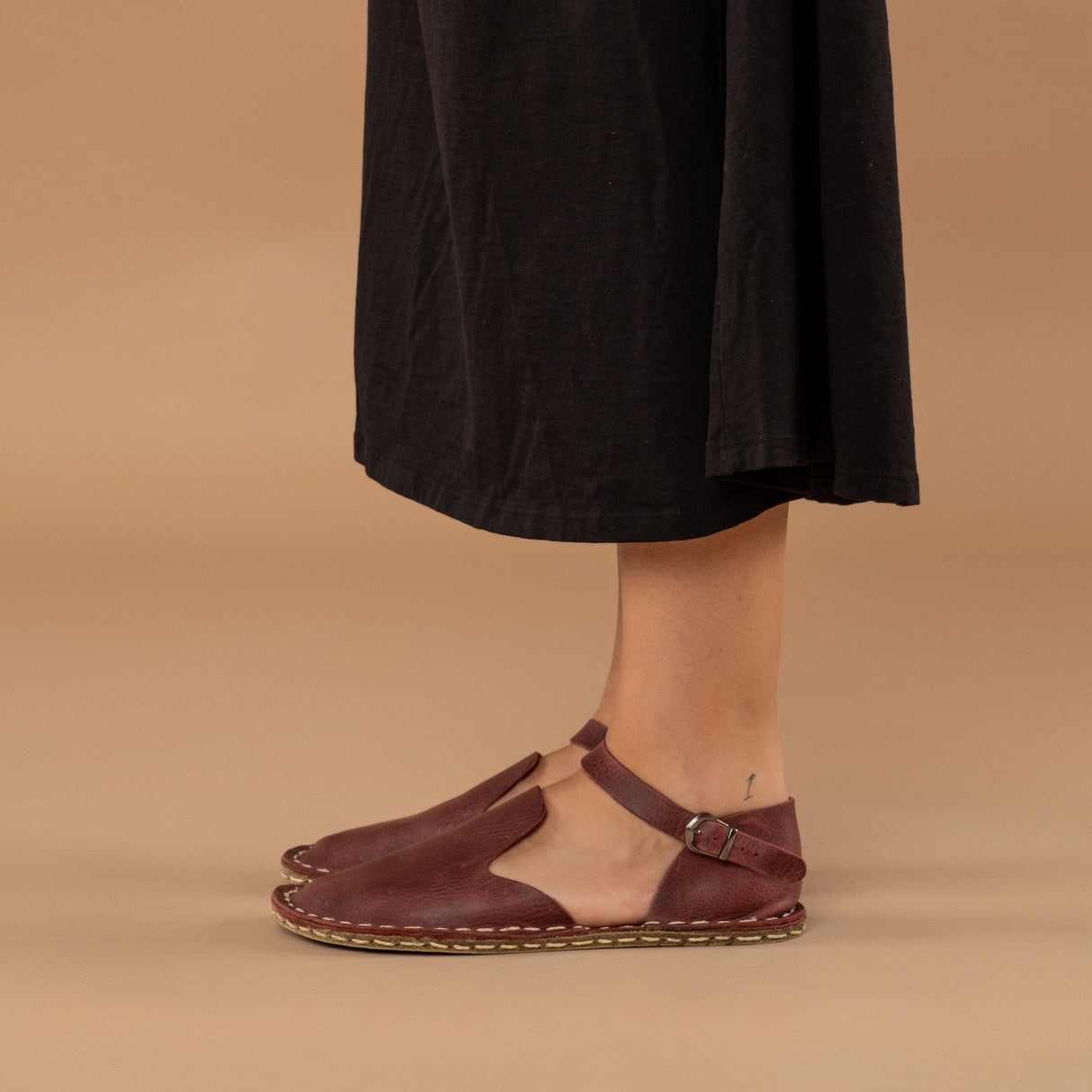 Women's Closed Toe Red Barefoot Sandals - Atlantis Handmade Shoes ...